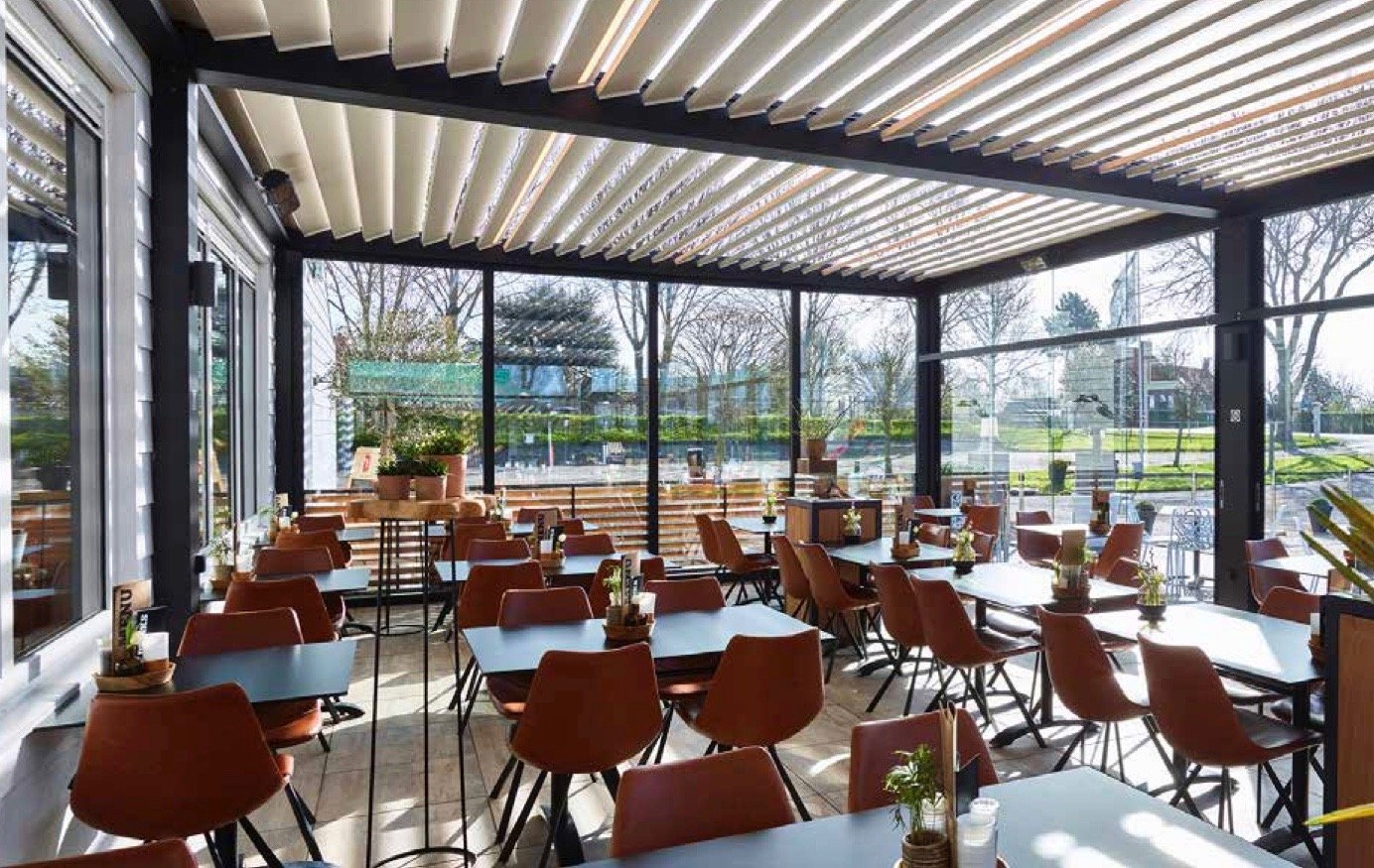 15 Reasons Restaurants Should Add Aluminum Pergolas